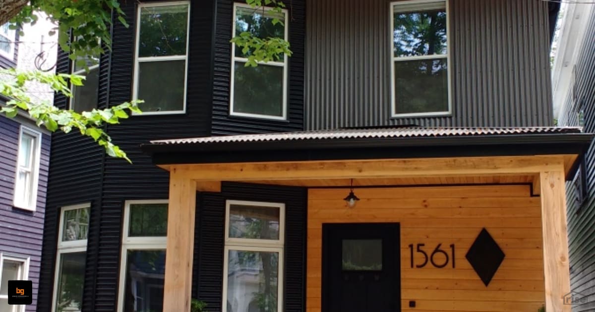 Henry Street - Exterior with Aluminum Siding by Brad Goodsell Design ...