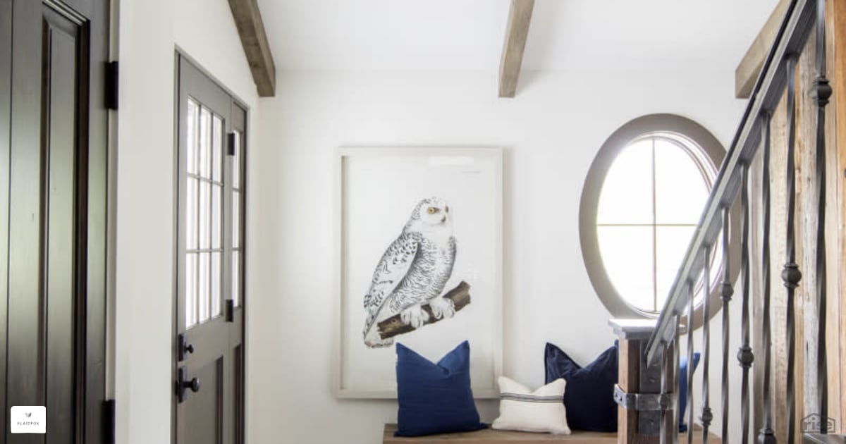 Entryway with Integrated LED by PlaidFox