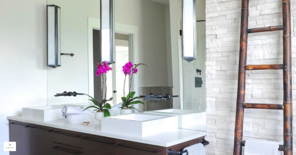 Luxton Square - Bathroom with LED Lighting by PlaidFox