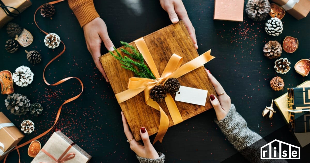 Sustainable Holiday Gift Giving Guide