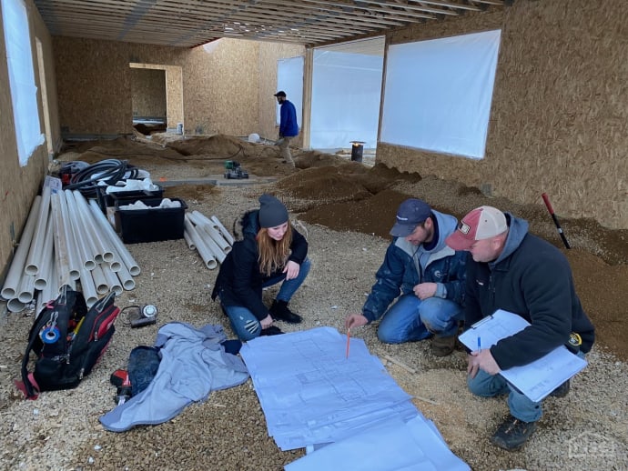 Home Improvement Guru Amy Matthews Tunes Her Modern Barnhouse to the Land