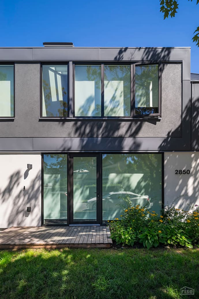 Casement Windows: Up Your Style and Security