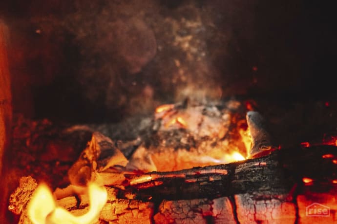What Is the Most Efficient Way to Burn Wood?