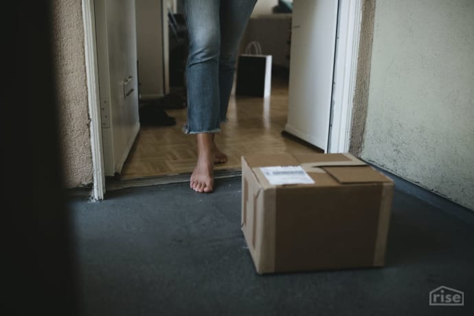 Parcel Delivery Vestibules: A Safe and Convenient Way to Receive Packages