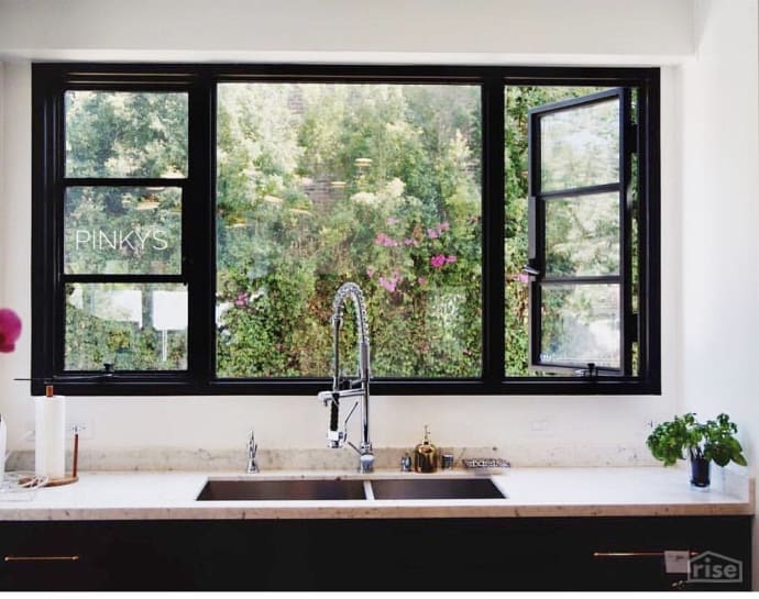 Casement Windows: Up Your Style and Security