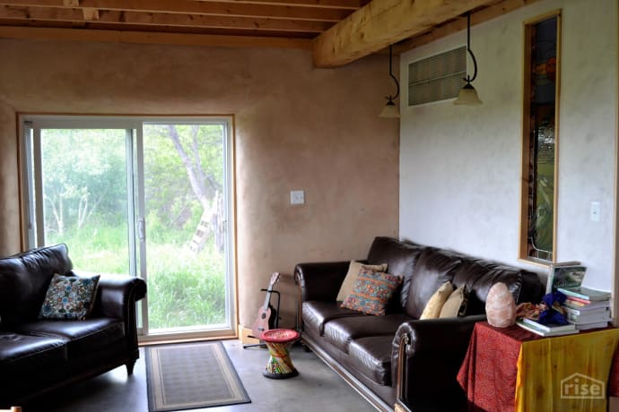 A Look Inside the Strawbale Walls of this Off-grid Home