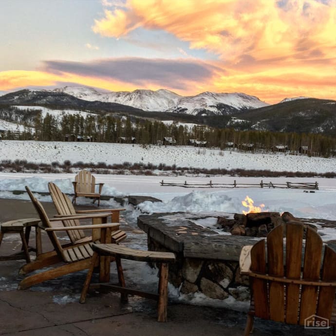 Outdoor Winter Living Spaces We Love