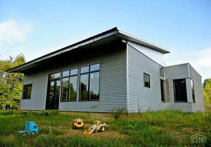 5 Stunning Prefab Off-grid Homes (with prices)