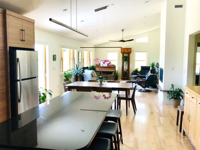 Panelized Home: An Innovative Prefab in North Carolina