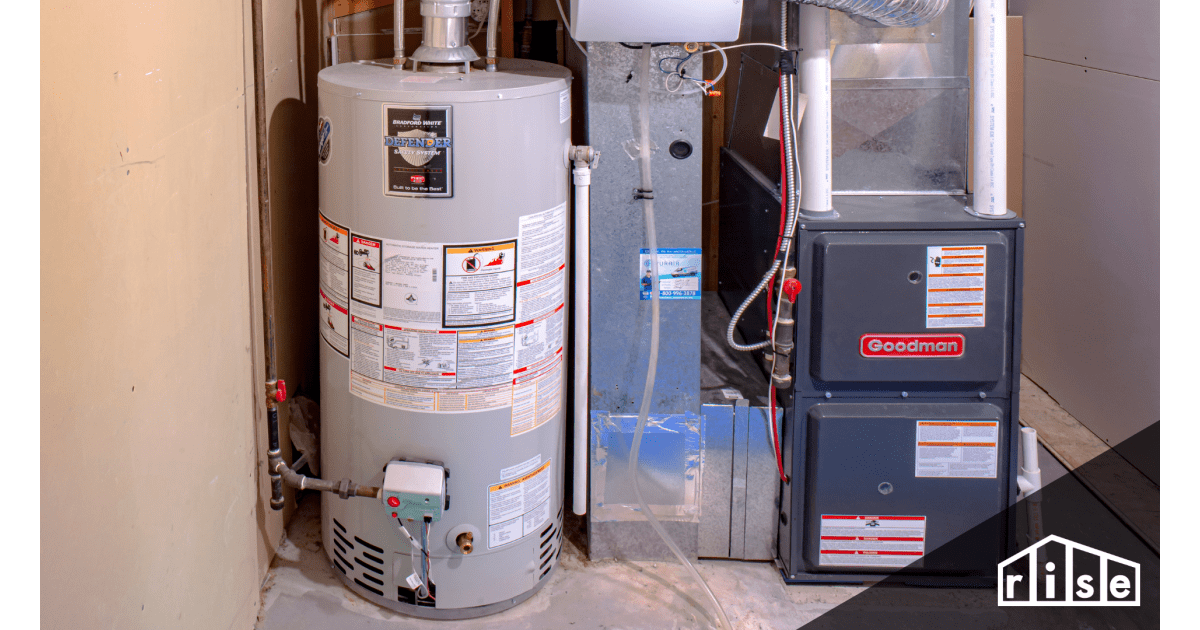 Hot water tank store