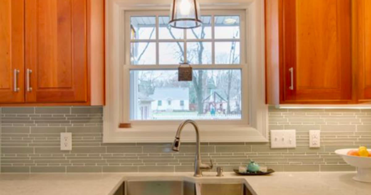 Rise | Kitchen with Low-Flow Kitchen Faucet by Constructive Builders