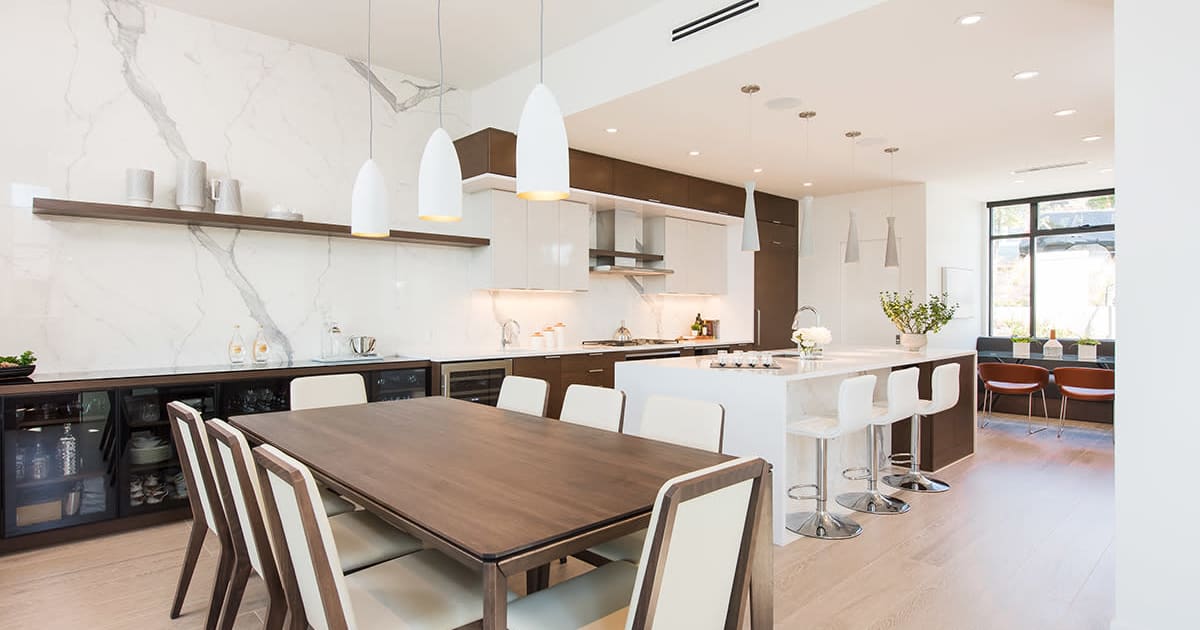Rise | Kitchen with Integrated LED by Naikoon Contracting
